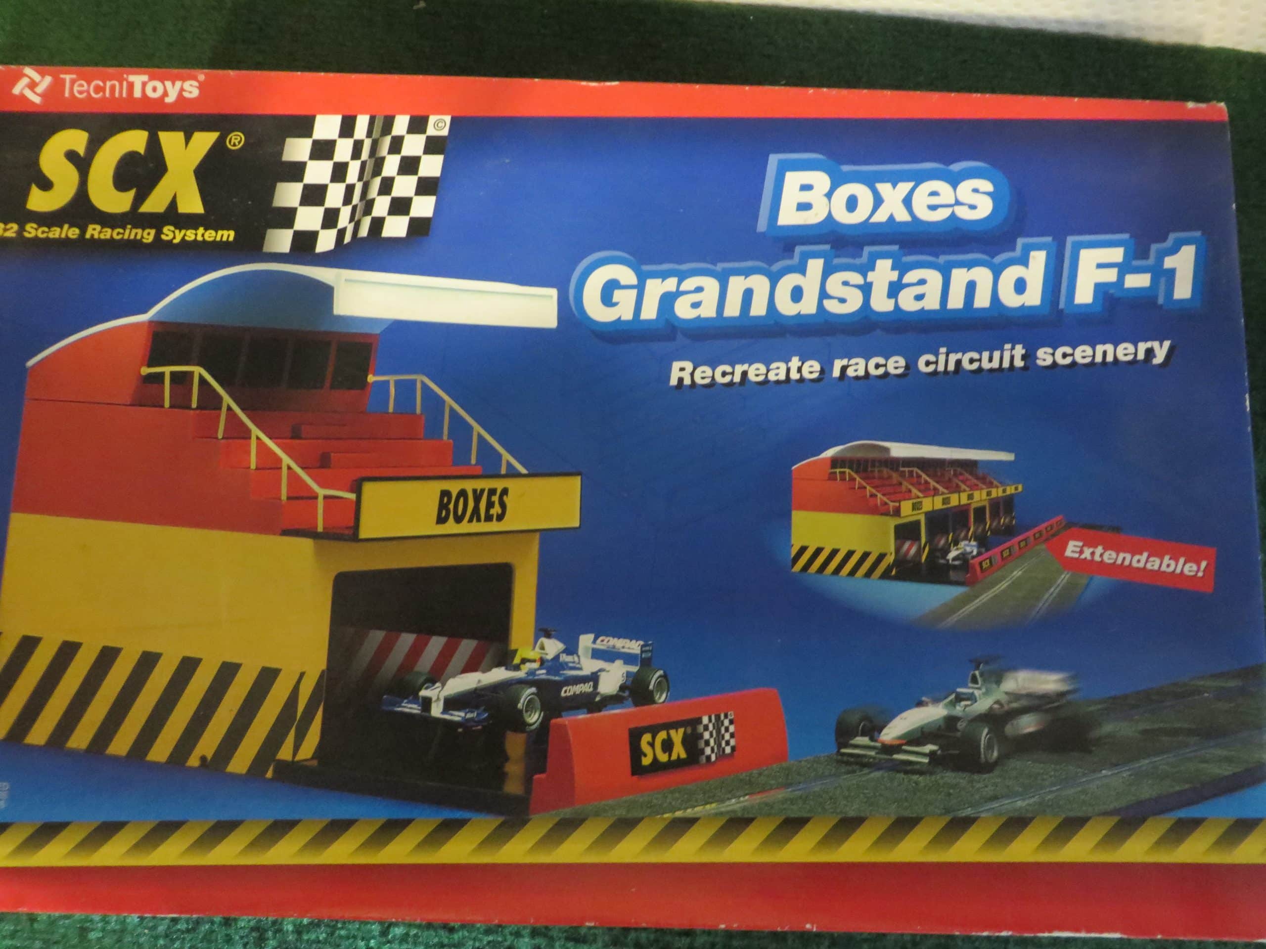 BOXES GRANDSTAND F1 | Slotcar Garage Belgium