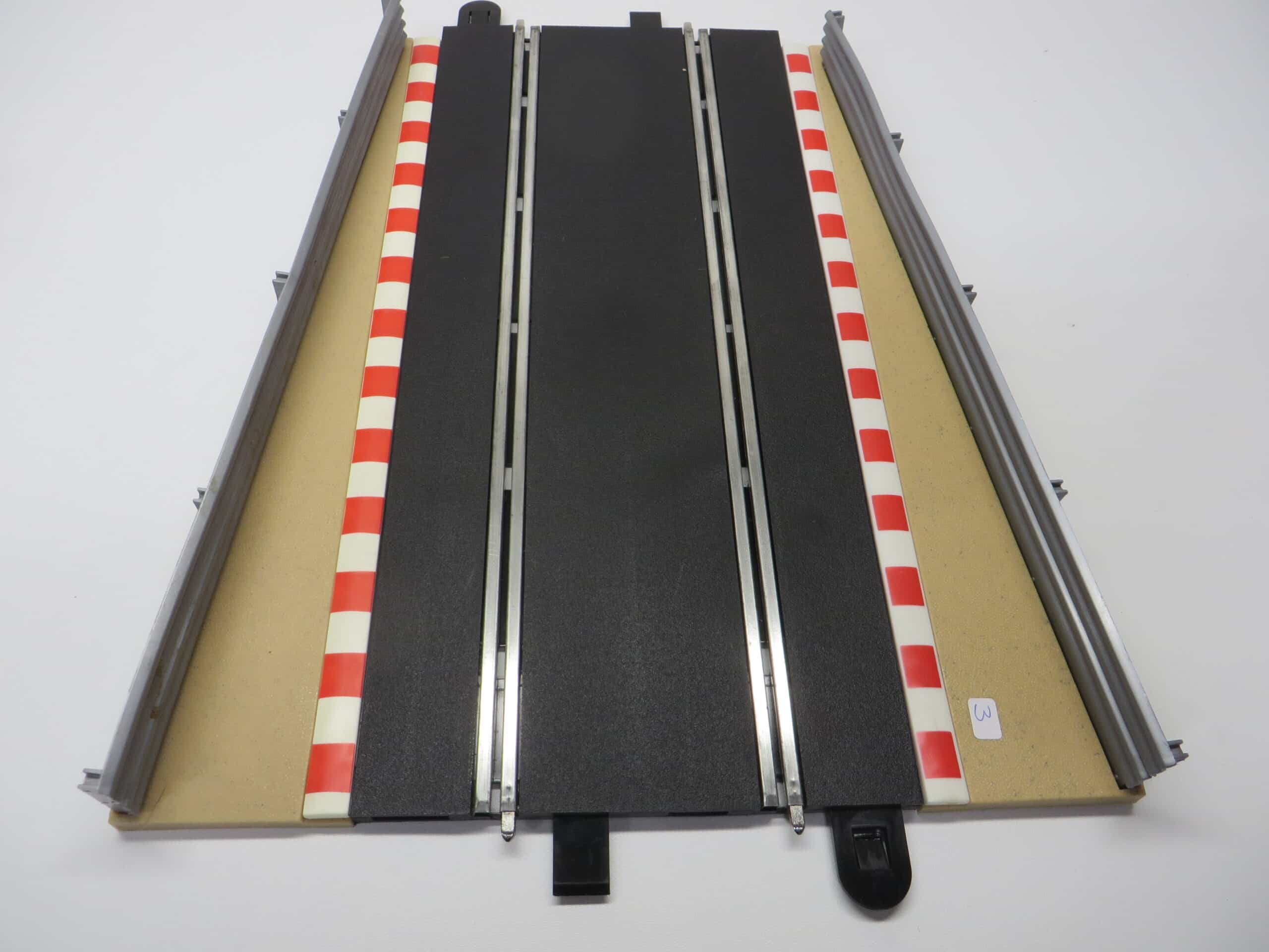 BORDERS LEAD IN & OUT scalextric sport | Slotcar Garage Belgium