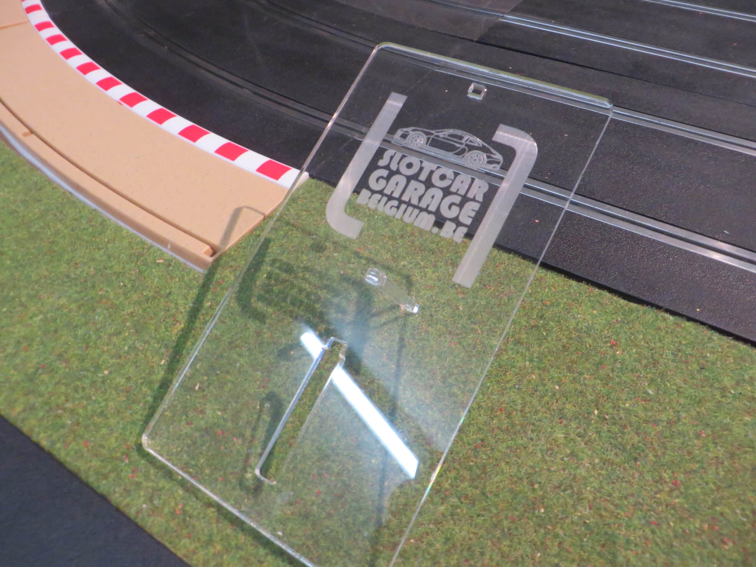 PLEXI SLOTCAR DISPLAY | Slotcar Garage Belgium