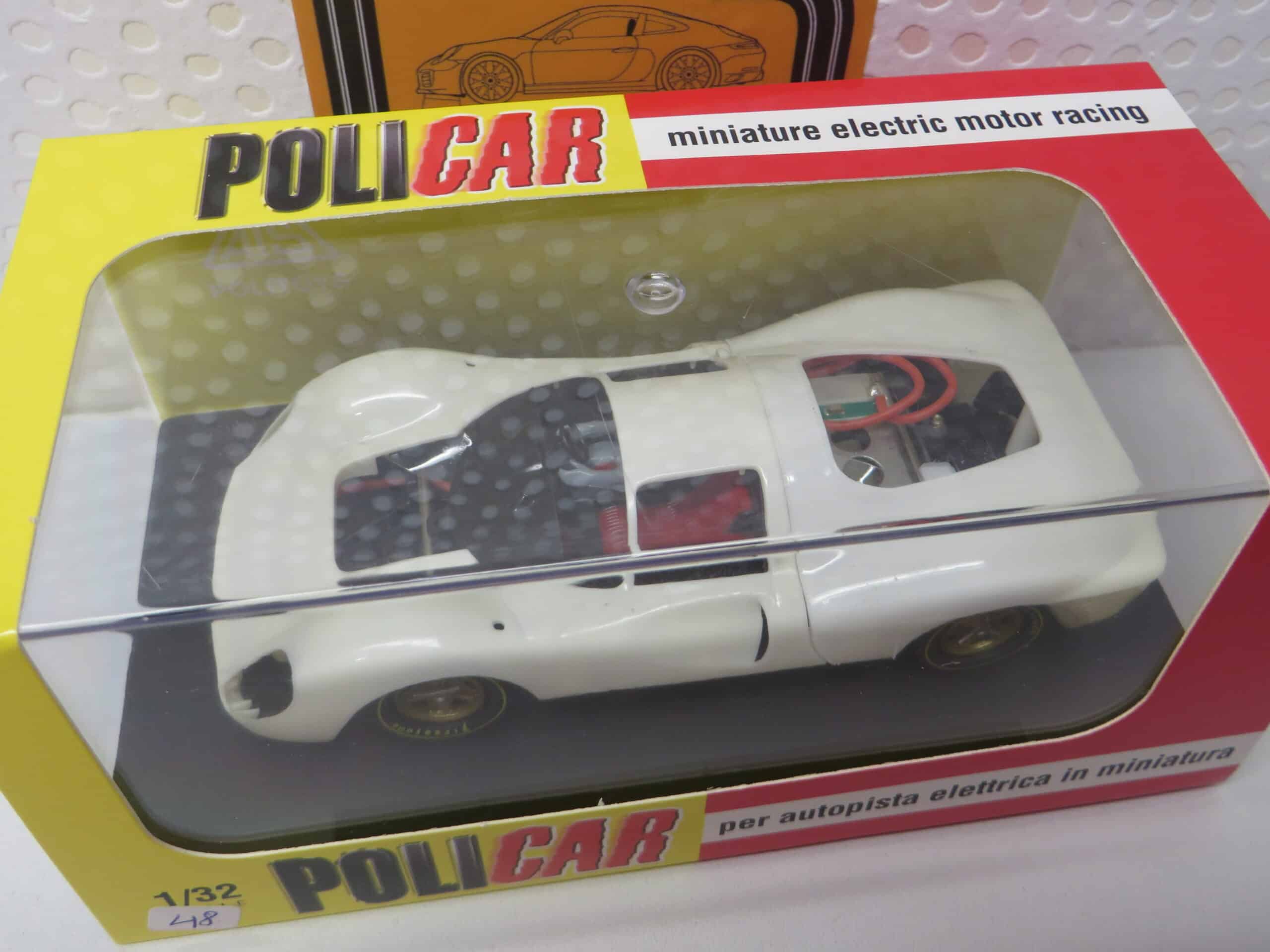 POLICAR FERRARI 330 P4 WHITE KIT | Slotcar Garage Belgium