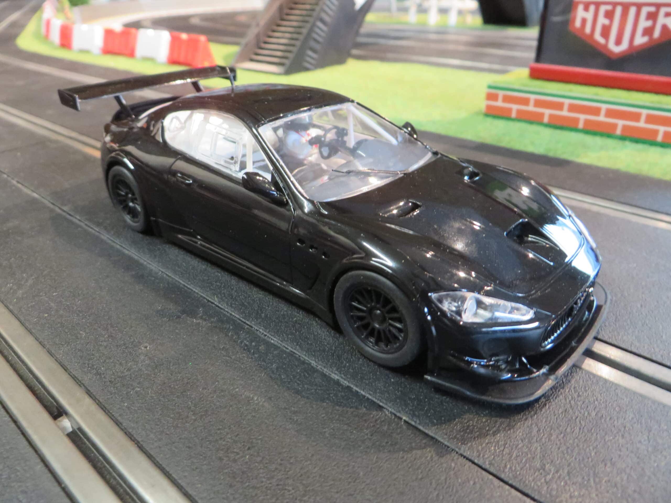 POLICAR MASERATI MC GT4 | Slotcar Garage Belgium